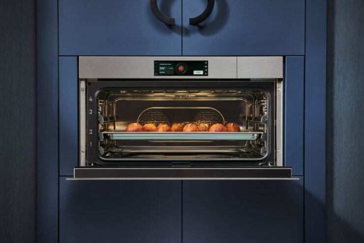 Wolf Convection Steam Oven - Sub-Zero and Wolf | IndesignLive