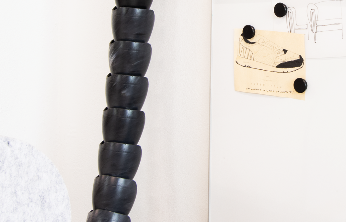 reeno bench - grazia&co. | IndesignLive