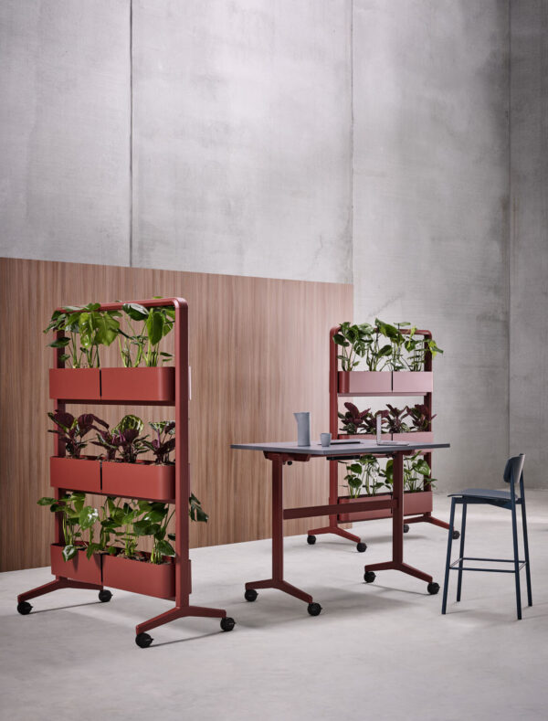 How adaptable furniture is redefining hybrid workplaces