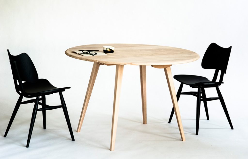 ercol Originals Butterfly Chair - Temperature Design | IndesignLive