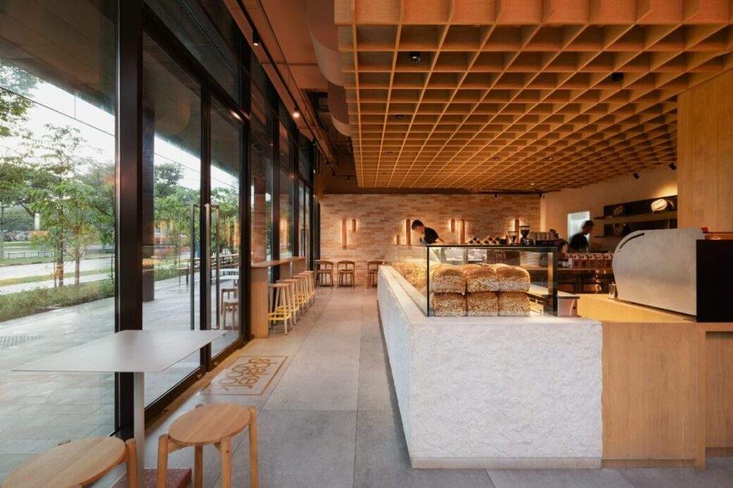 Hot Design Folks - Bakery & Pizzeria in Singapore | IndesignLive