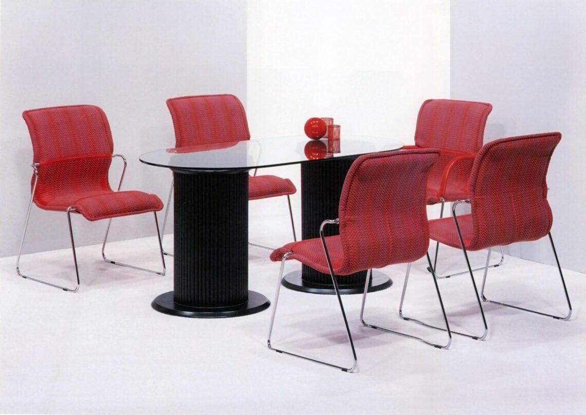 Maxton Fox - Commercial Furniture & Joinery Manufacturer