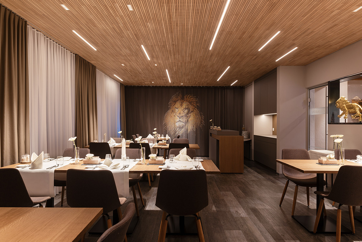 Wallcovering | Kriskadecor | IndesignLive The Collection