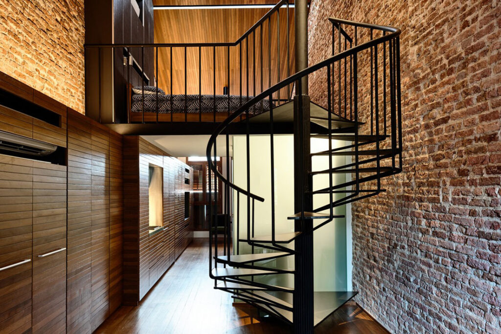 Upstairs-Downstairs: A Live-Work Shophouse By HYLA Architects ...