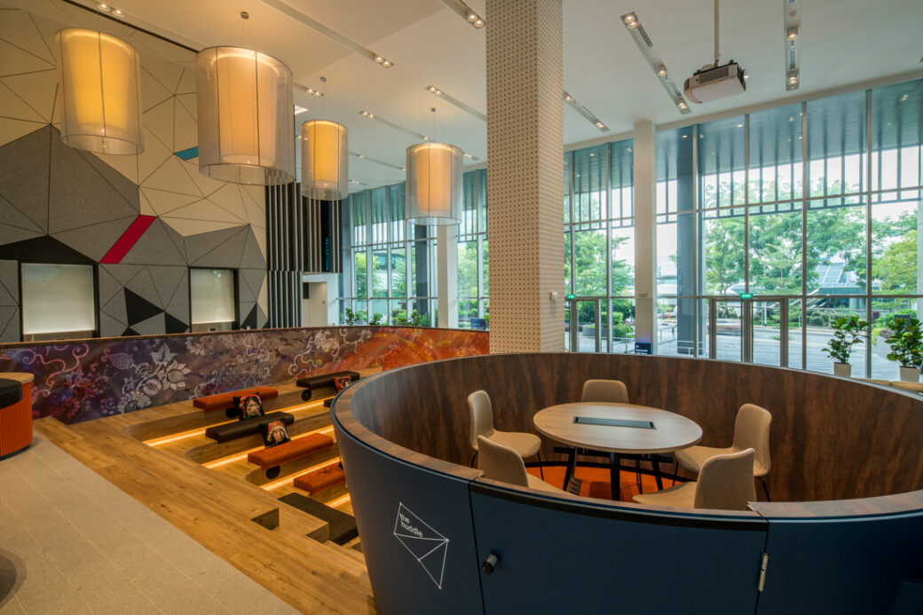 Space Matrix's Flexible Work Space At thebridge | Indesign Live ...