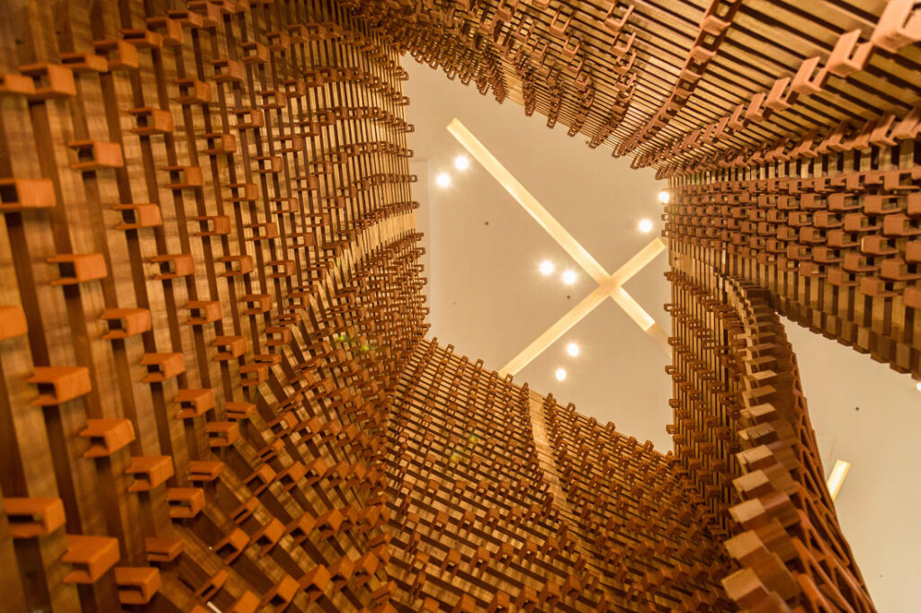 A Robotic Architecture Installation in Hong Kong | Indesign Live ...