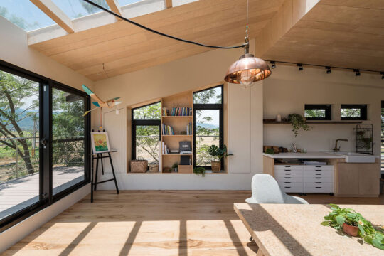 A Taiwanese House By C.H.I Design Studio Lives Amidst The Rice Fields ...