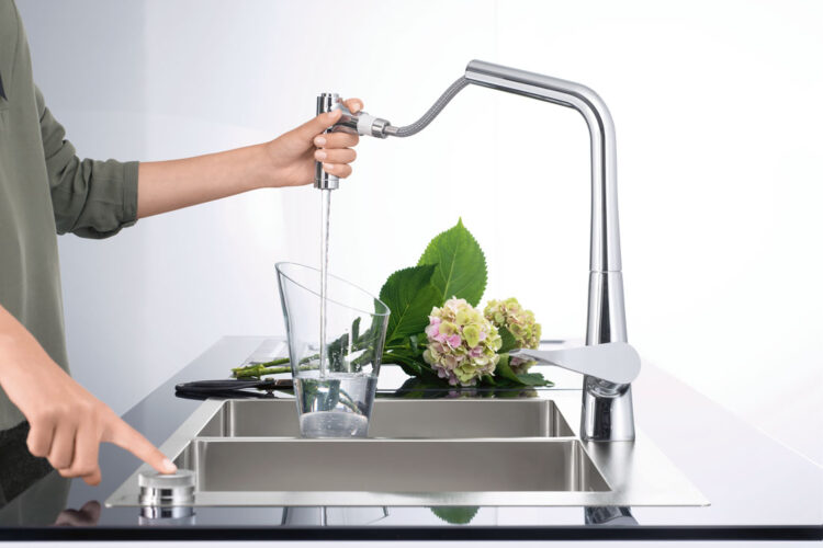 How hansgrohe Revolutionises The Kitchen Sink Typology | Indesign Live ...